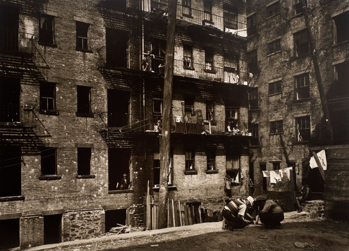 Max Yavno Biography, Artworks & Exhibitions | Ocula Artist