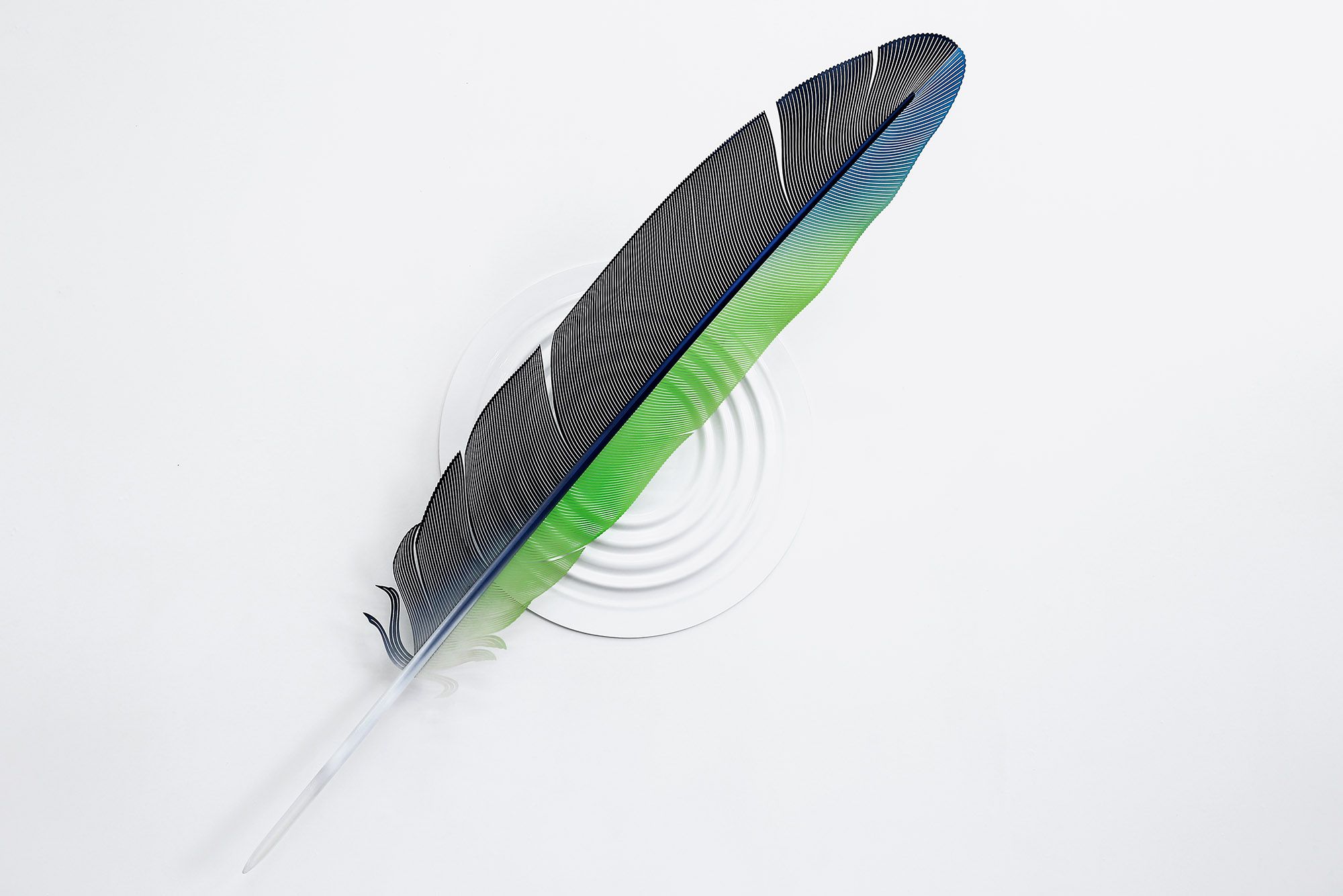 Neil Dawson Biography, Artworks & Exhibitions | Ocula Artist