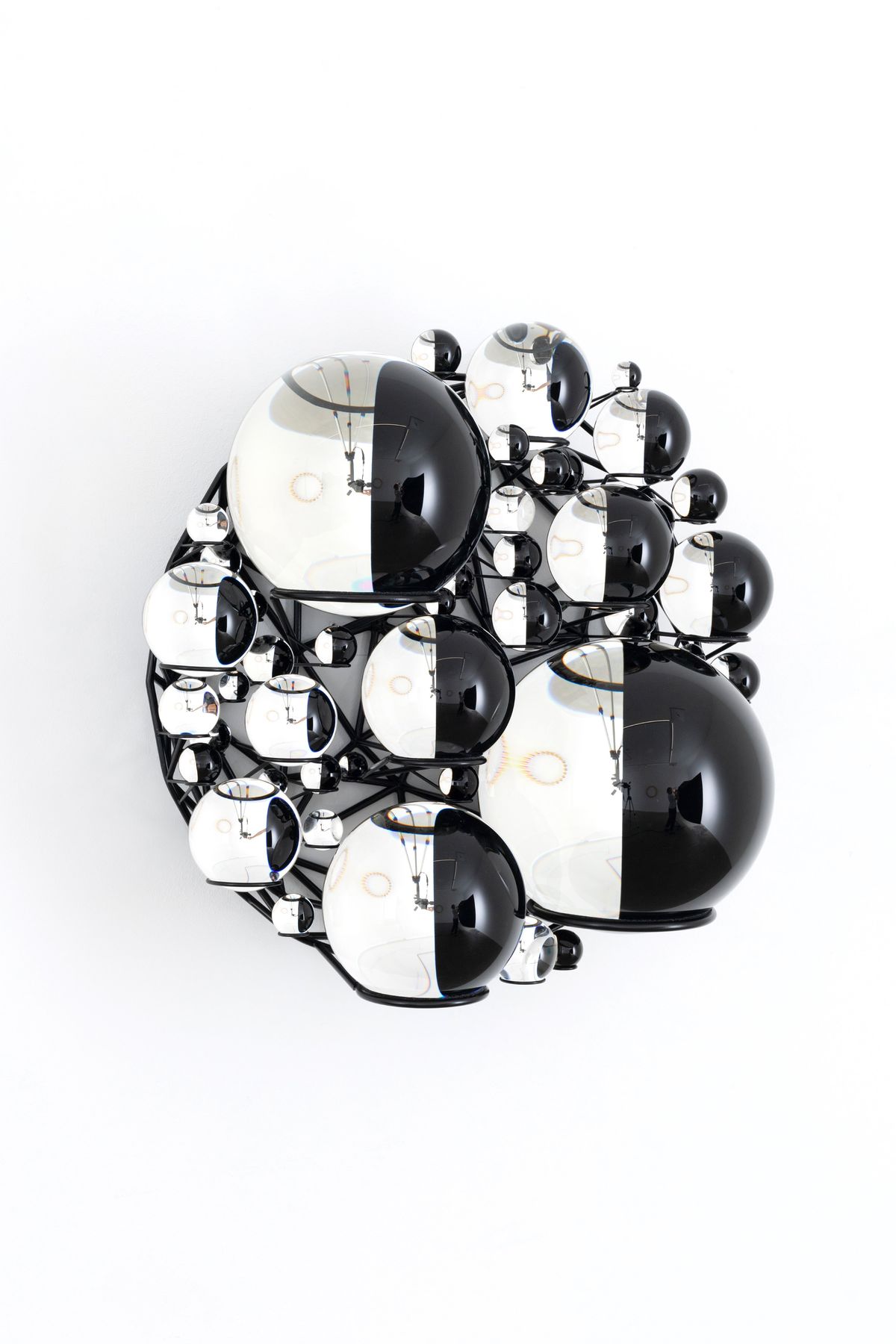 Your dew drop family, 2023 by Olafur Eliasson | Ocula