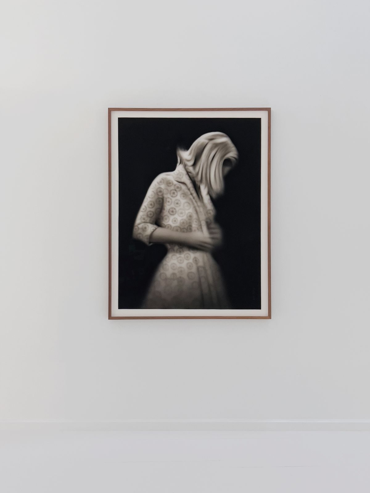 Hugo Alonso Biography, Artworks & Exhibitions | Ocula Artist