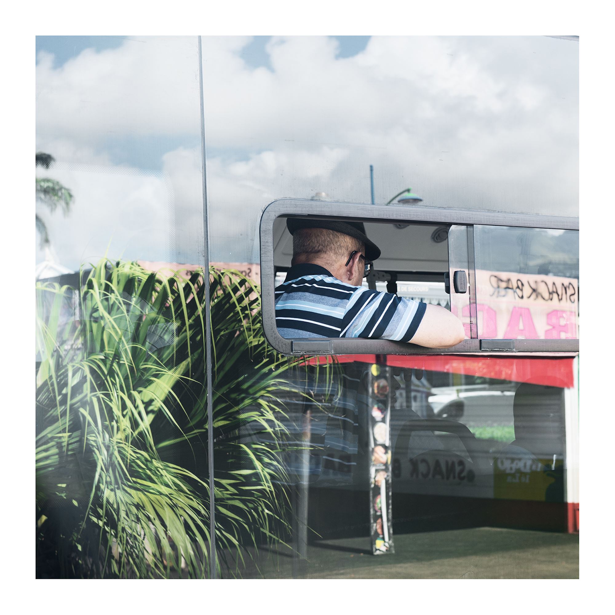 Jabulani Dhlamini Biography, Artworks & Exhibitions | Ocula Artist