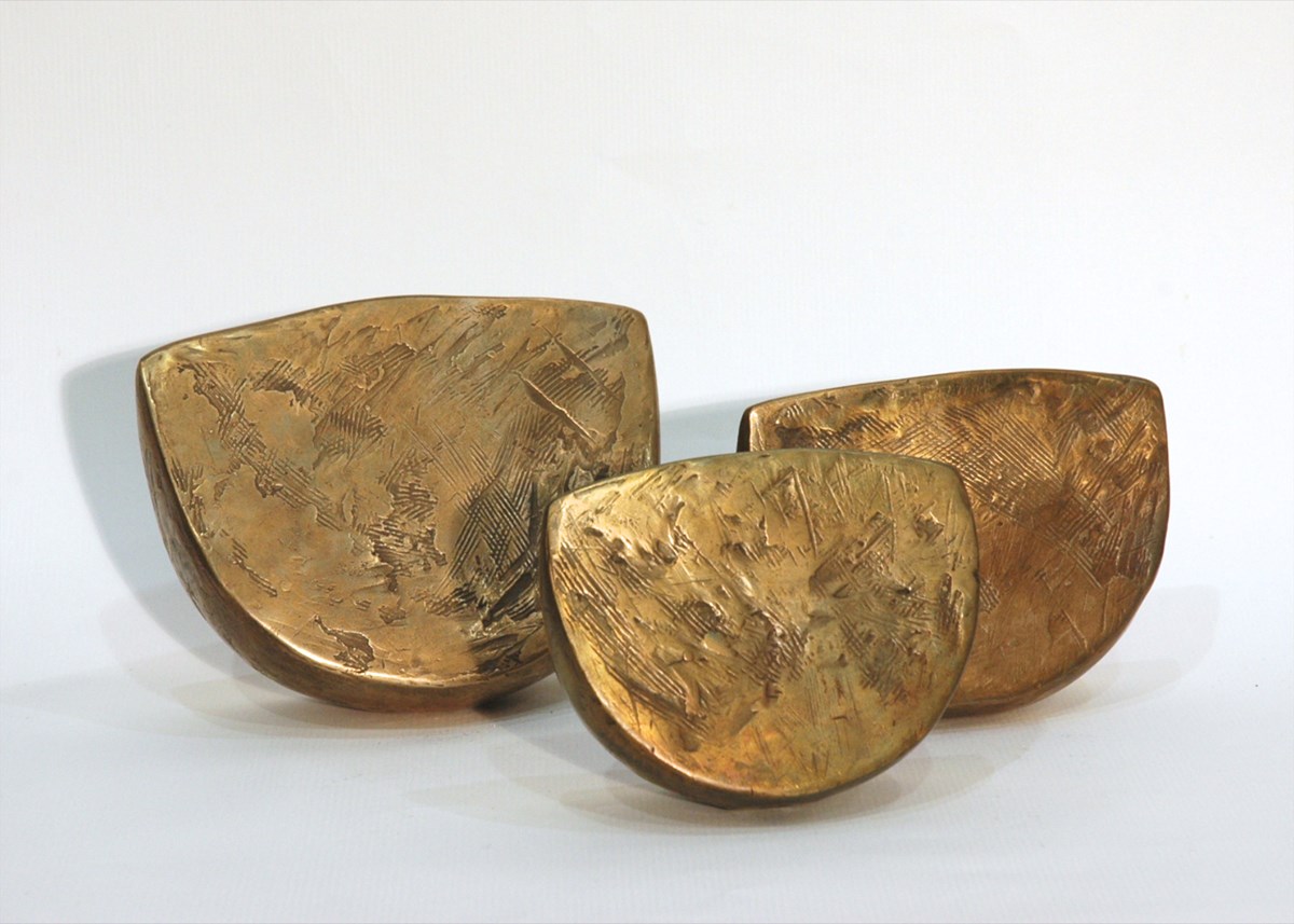 Marea Gazzard Biography, Artworks & Exhibitions | Ocula Artist