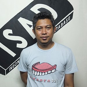 Ade Darmawan's Art For Sale, Exhibitions & Biography | Ocula Artist