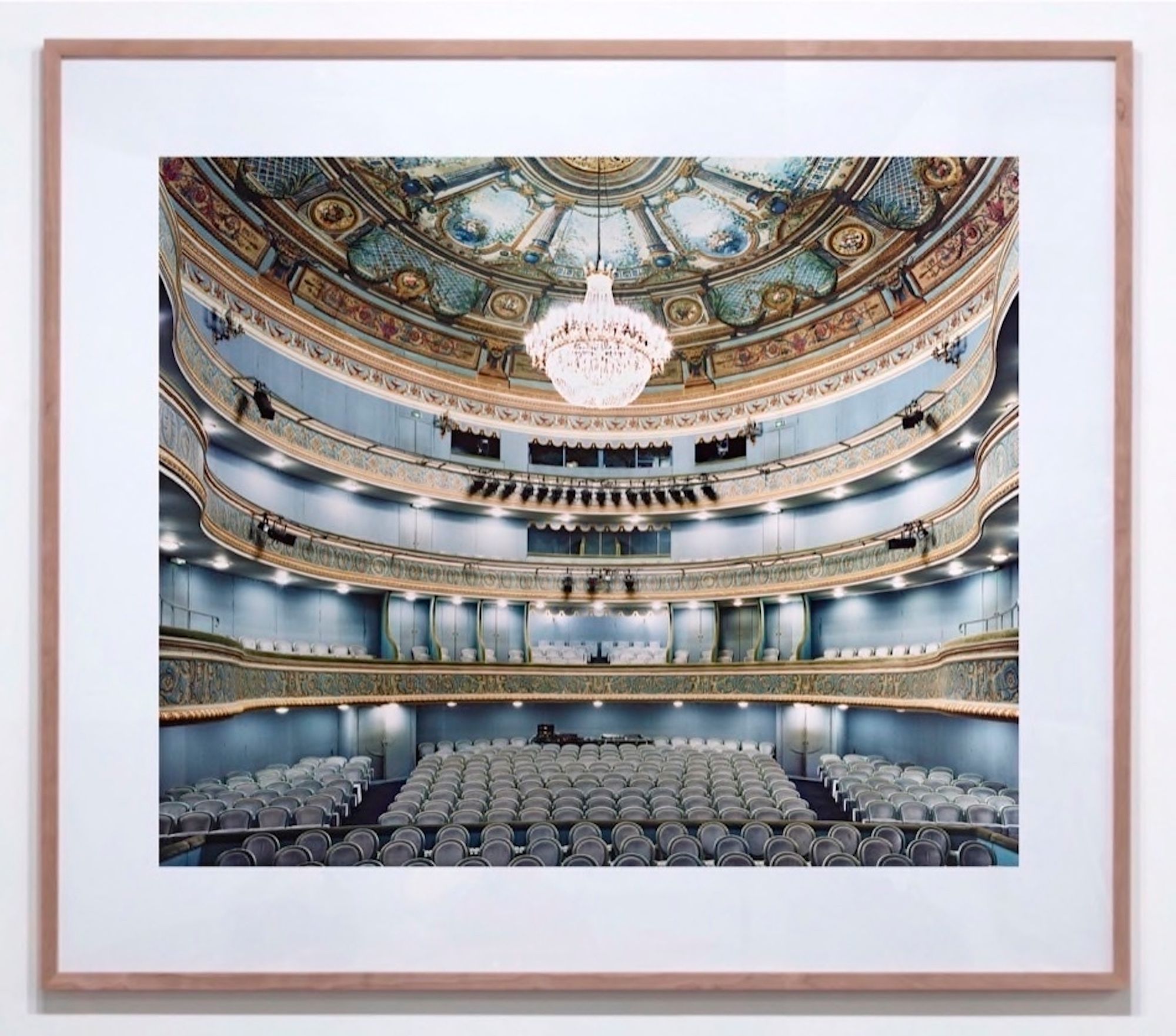 Candida Höfer Biography, Artworks & Exhibitions | Ocula Artist