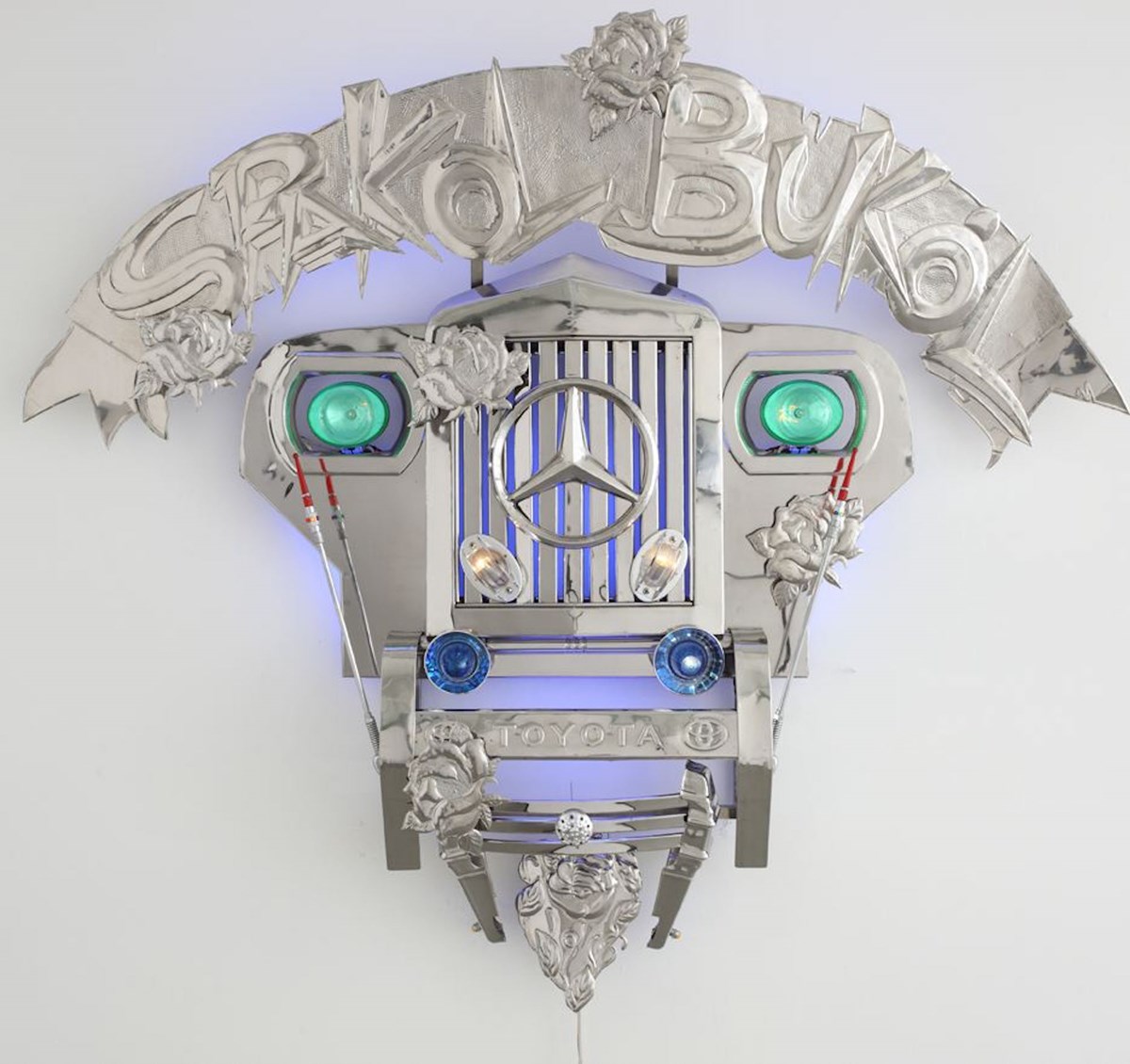 Transformers I (Spakol-Bukol), 2010 by Alfredo & Isabel Aquilizan | Ocula