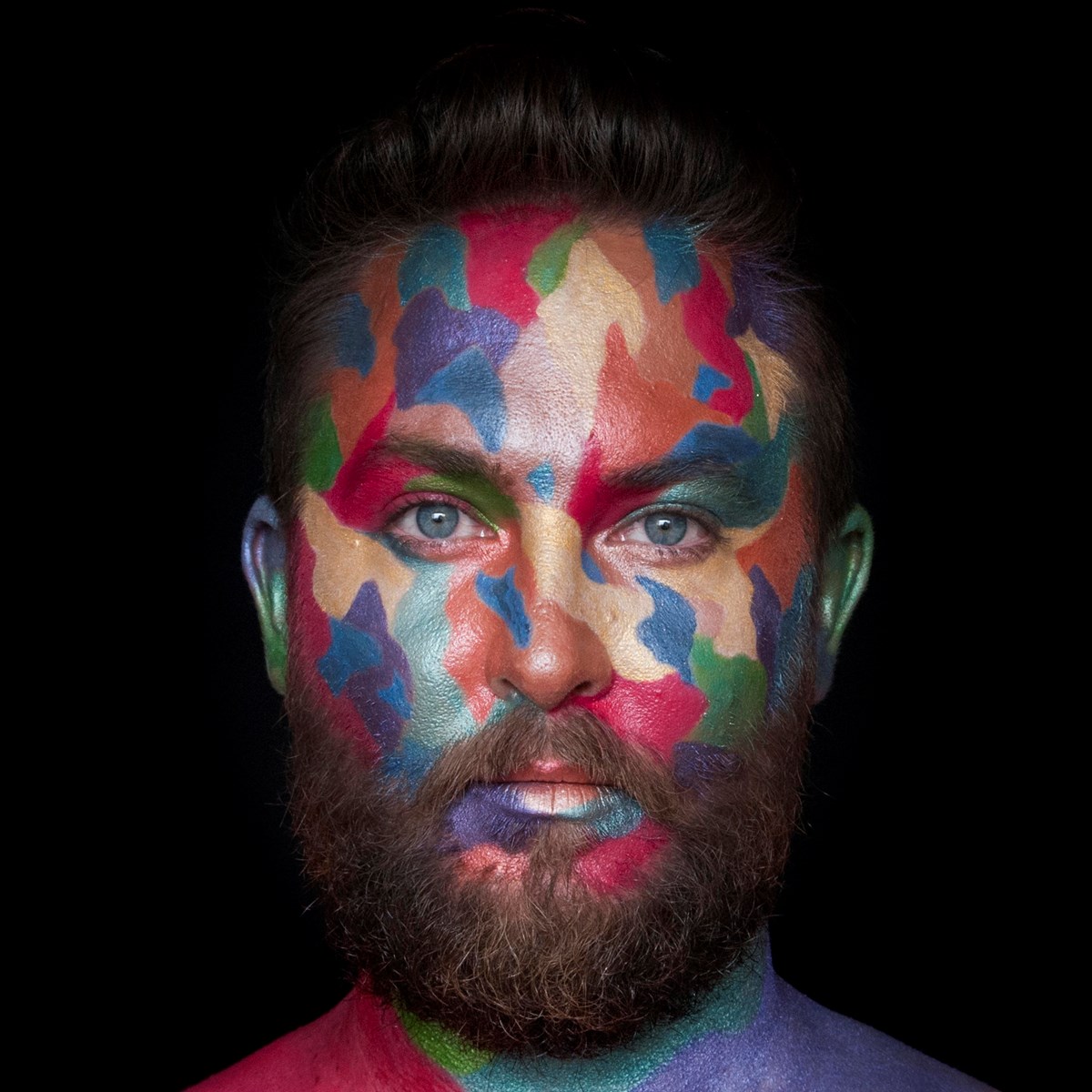 Liam Benson Biography, Artworks & Exhibitions | Ocula Artist