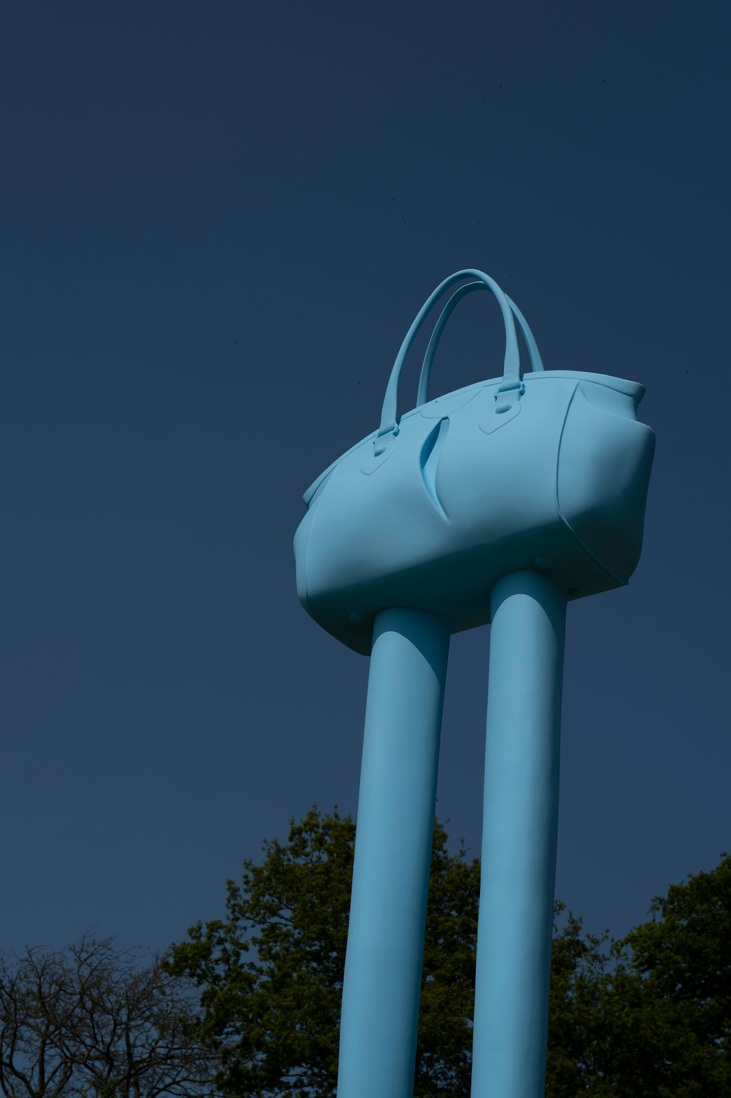 Erwin Wurm's Sculptures at Yorkshire Sculpture Park | Ocula