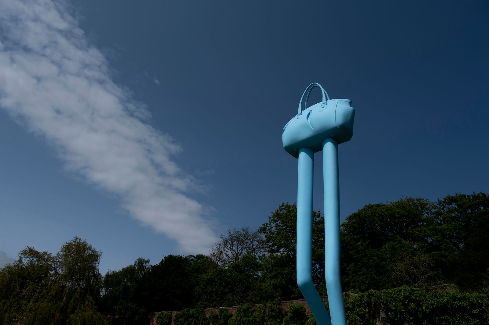 Erwin Wurm's Sculptures at Yorkshire Sculpture Park | Ocula