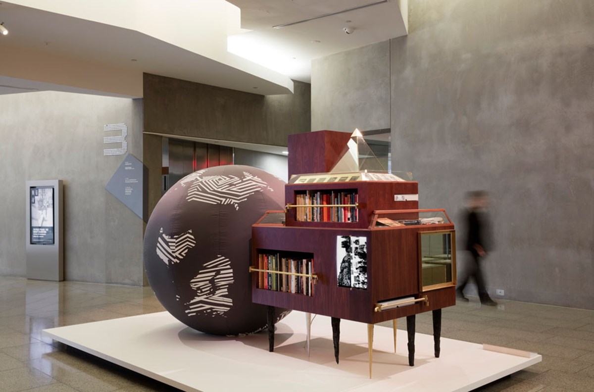 Brook Andrew | Ocula