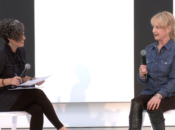 Mary Corse Biography, Artworks & Exhibitions | Ocula Artist