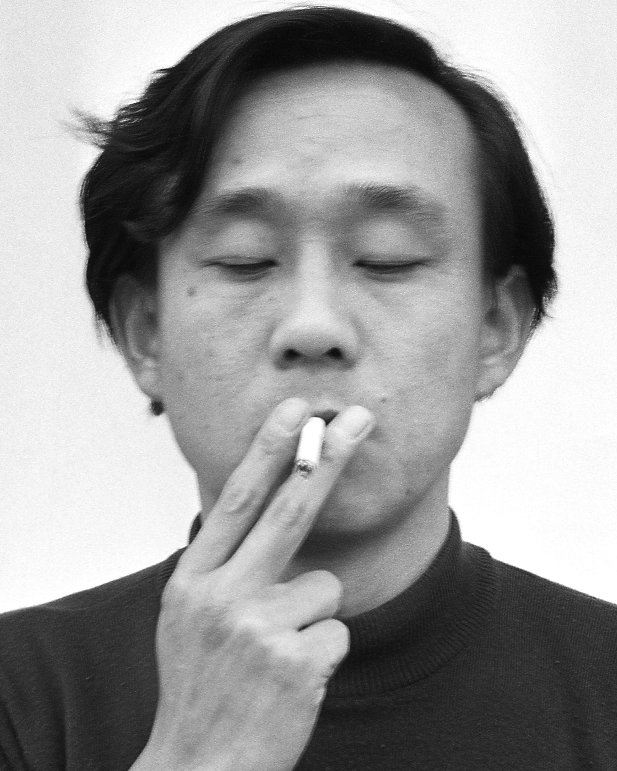 Sung Neung Kyung Biography, Artworks & Exhibitions | Ocula Artist