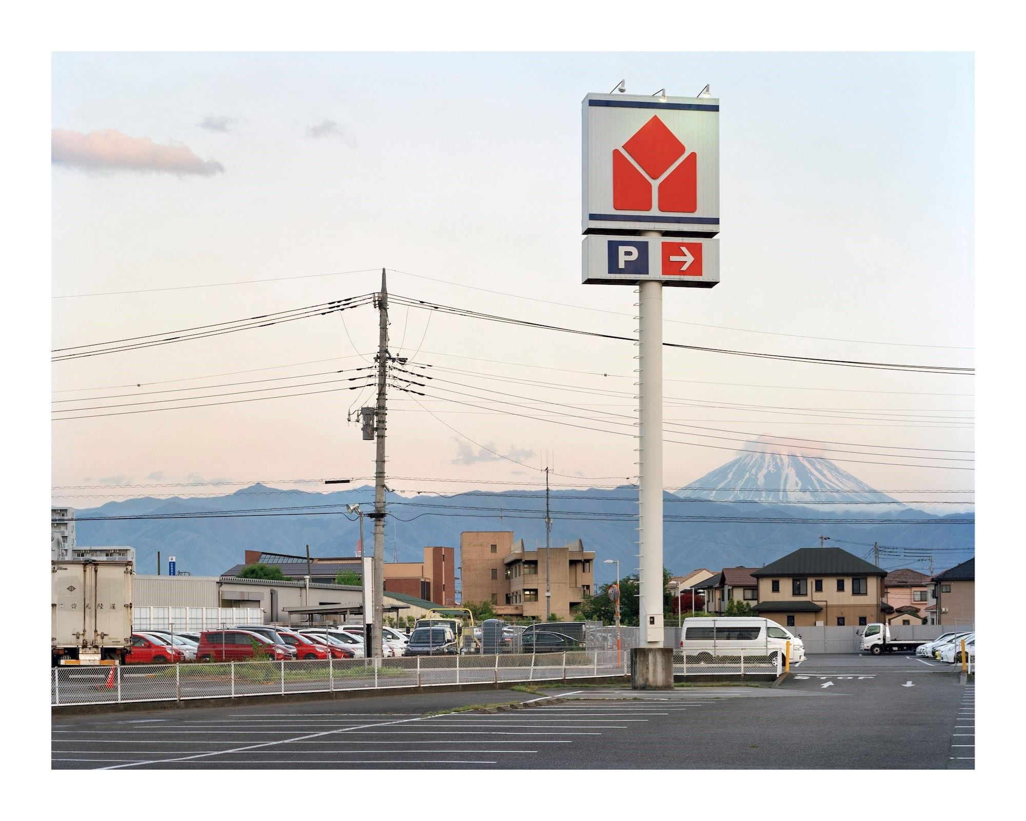 Robert Voit Biography, Artworks & Exhibitions | Ocula Artist