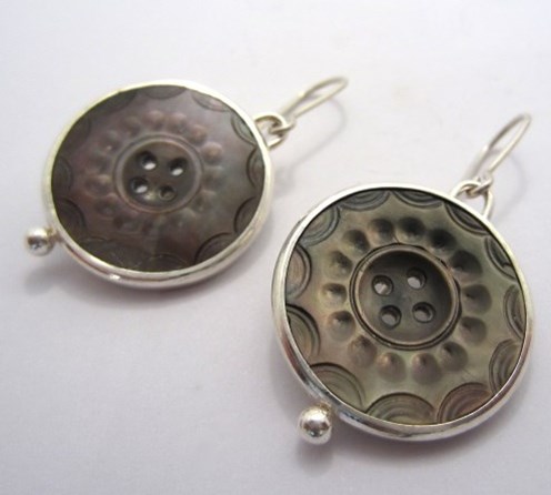 Victoria Mcintosh's Art For Sale, Exhibitions & Biography | Ocula Artist