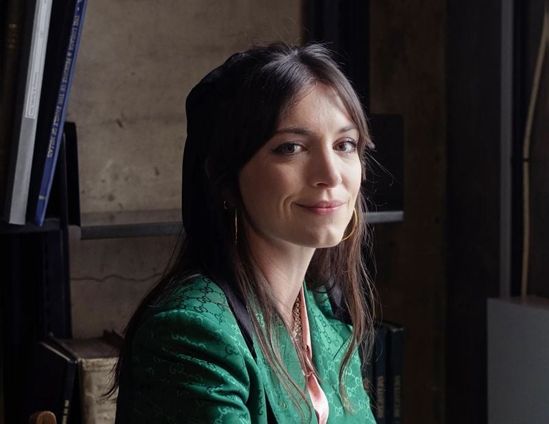 Katy Hessel on Great Women Artists and Rewriting His-tory | Ocula