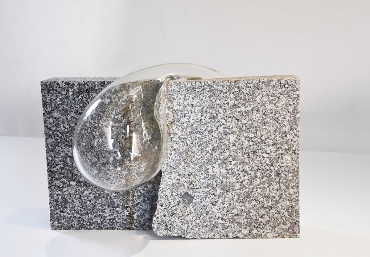 Simone Slee Biography, Artworks & Exhibitions | Ocula Artist