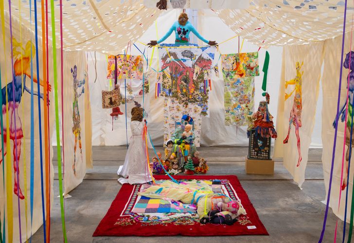 Delaine Le Bas' Art For Sale, Exhibitions & Biography | Ocula Artist