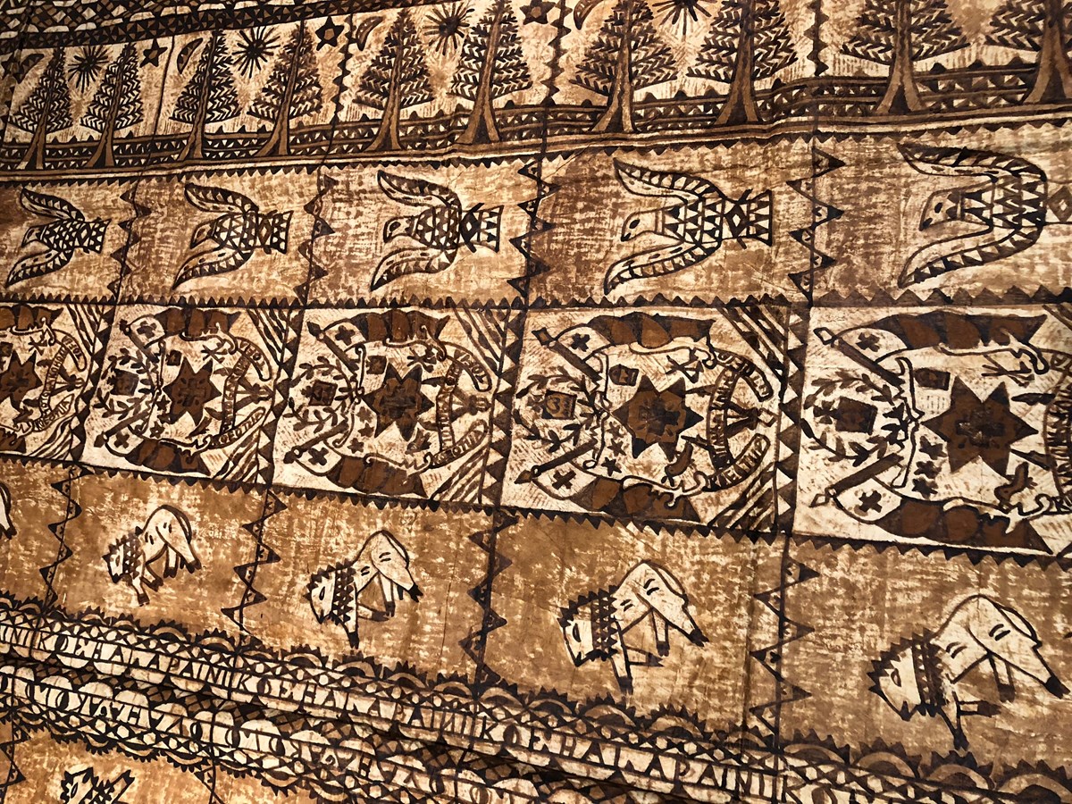 Fifita Family's Art For Sale, Exhibitions & Biography | Ocula Artist