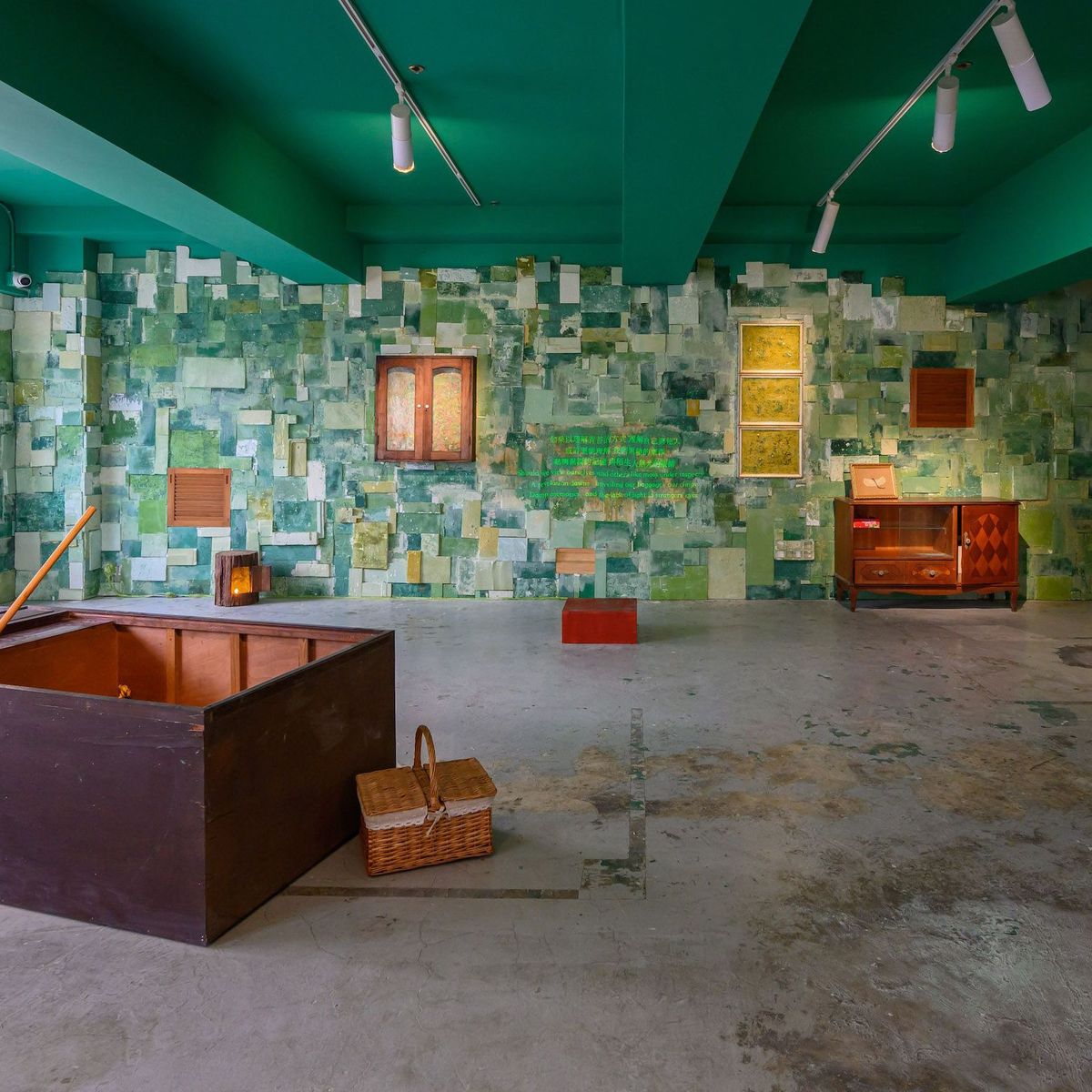 Chan Ting's Art For Sale, Exhibitions & Biography | Ocula Artist