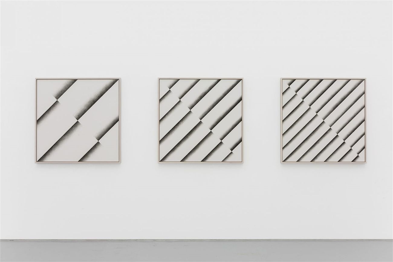 Double Diagonal Sequence, 2017 by Ignacio Uriarte | Ocula