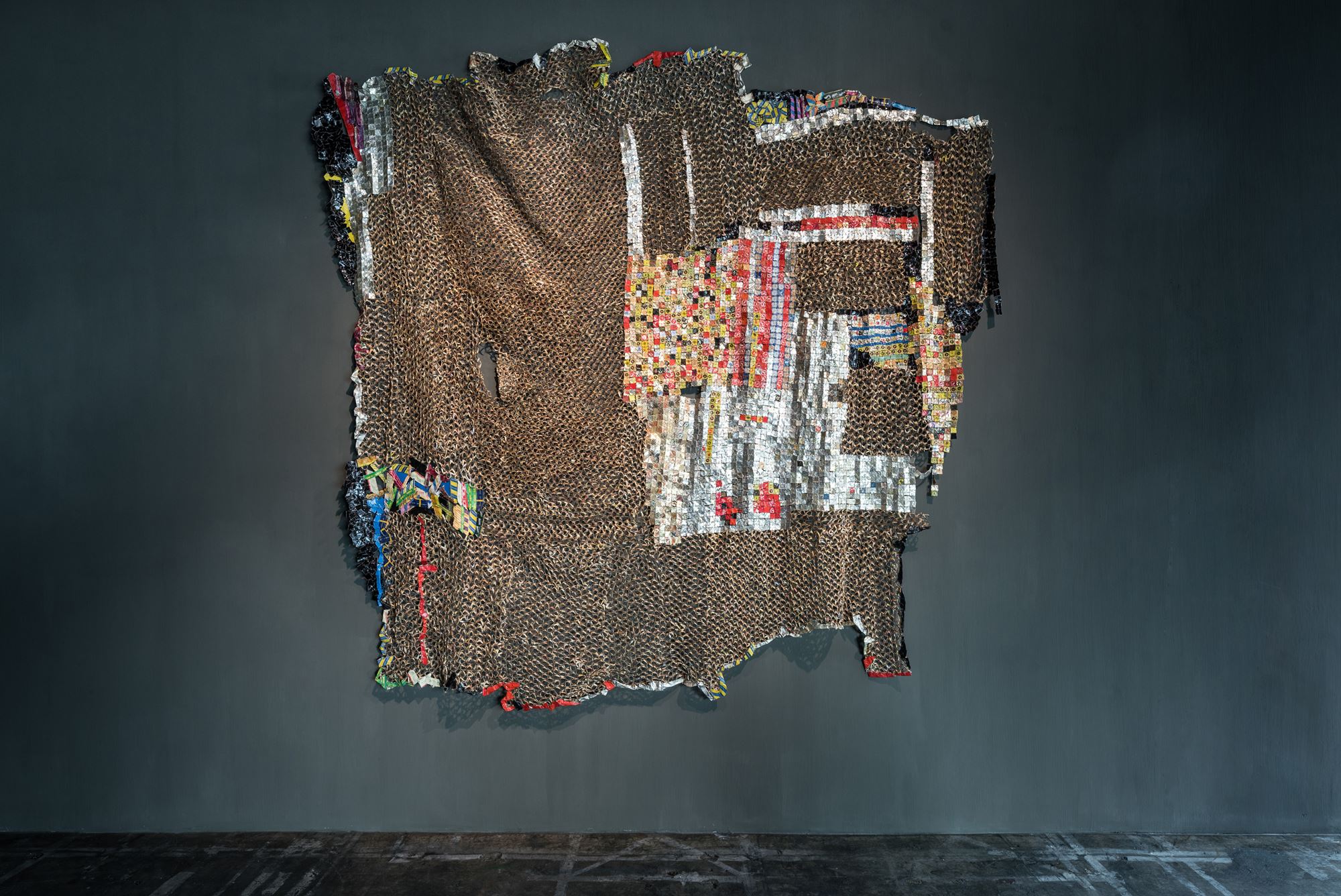El Anatsui Biography, Artworks & Exhibitions | Ocula Artist