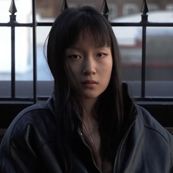 Evian Wenyi Zhang Biography, Artworks & Exhibitions | Ocula Artist