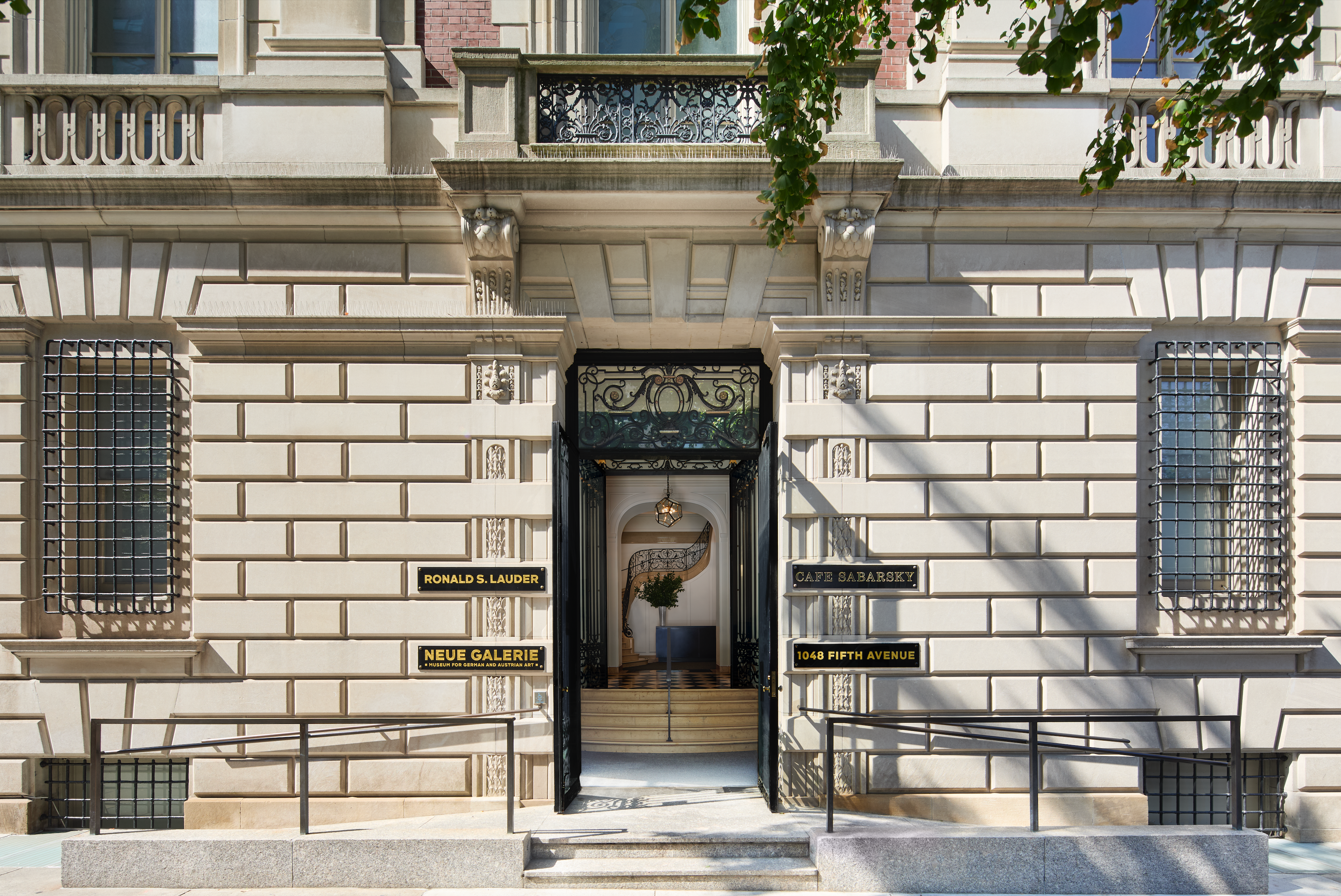 Met Museum to Acquire $135m Klimt in Neue Galerie Merger | Ocula