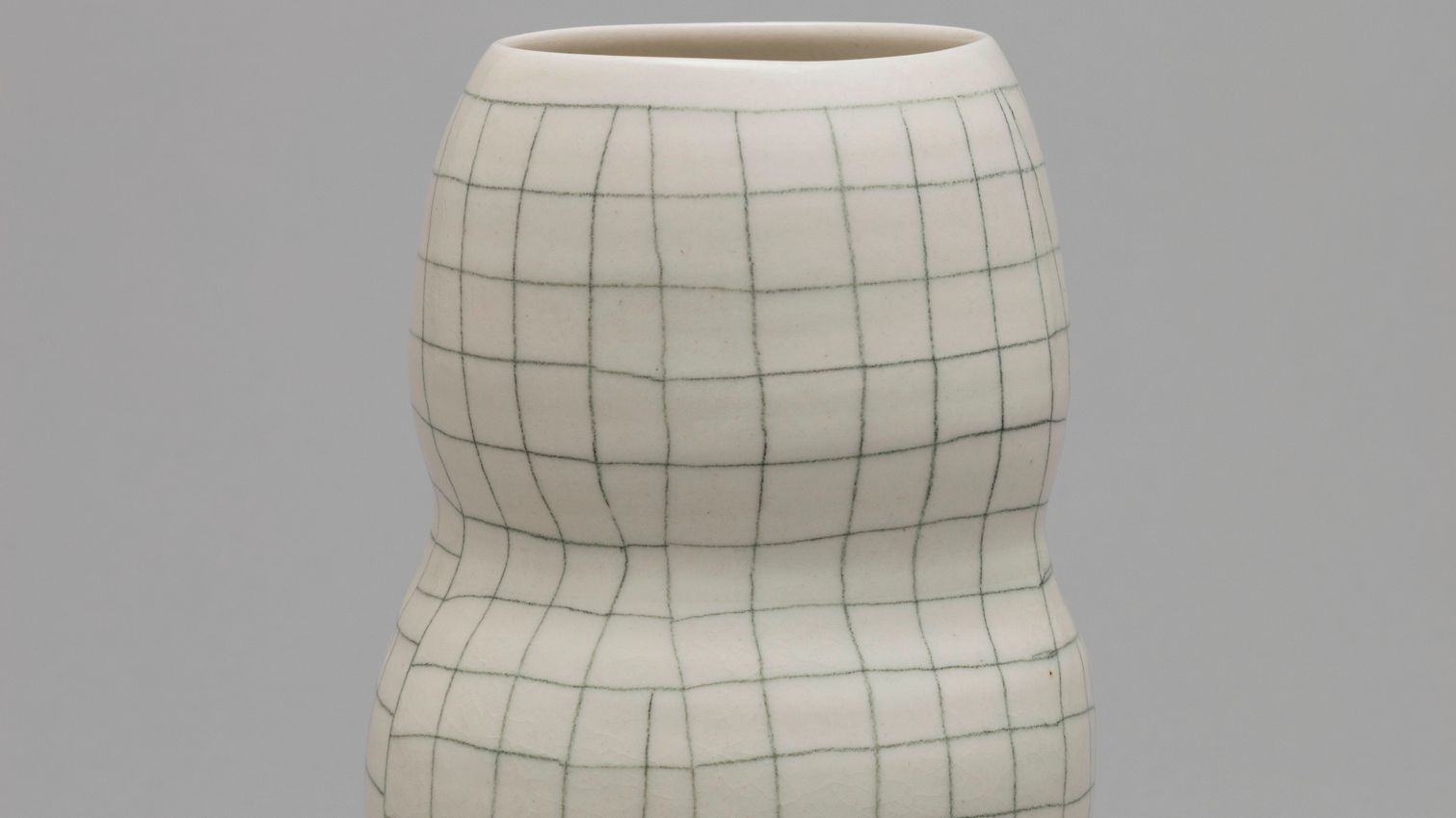 Shio Kusaka's Art For Sale, Exhibitions & Biography | Ocula Artist