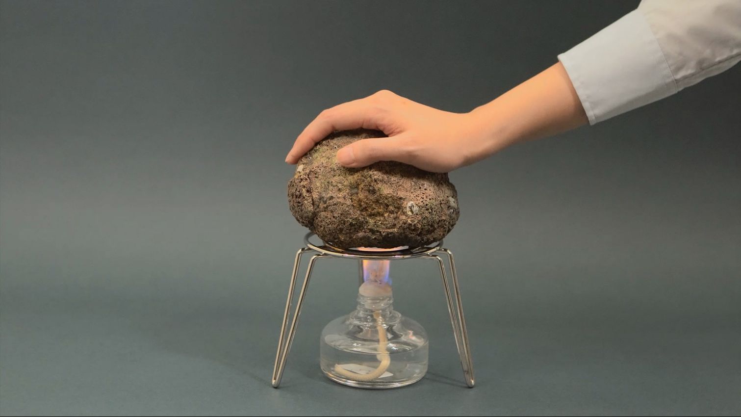 Im Youngzoo's Art For Sale, Exhibitions & Biography | Ocula Artist