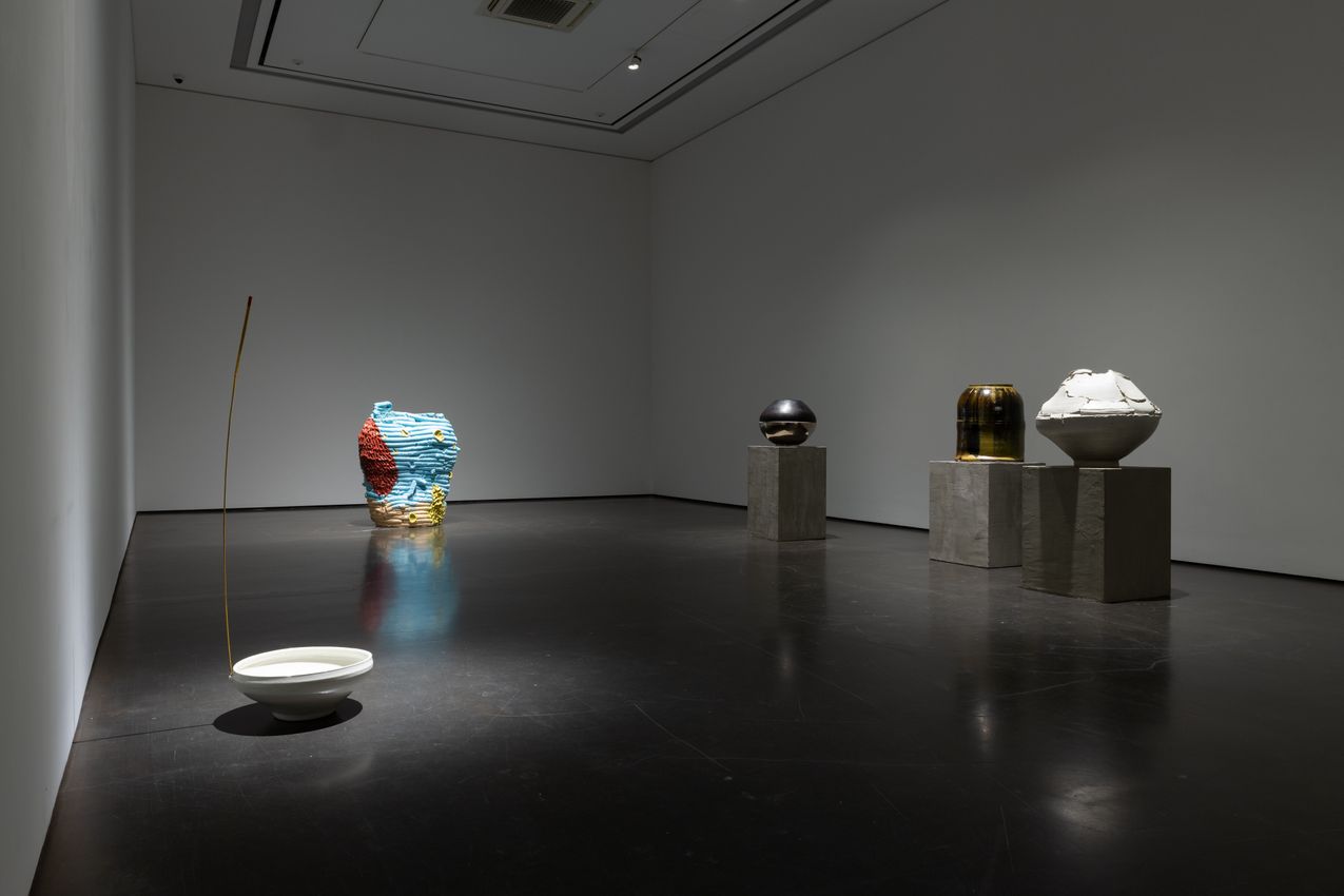 Hun Chung Lee's Art For Sale, Exhibitions & Biography | Ocula Artist