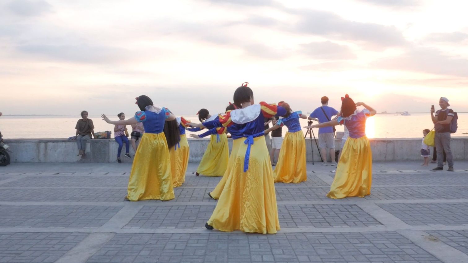 Eisa Jocson's Art For Sale, Exhibitions & Biography | Ocula Artist