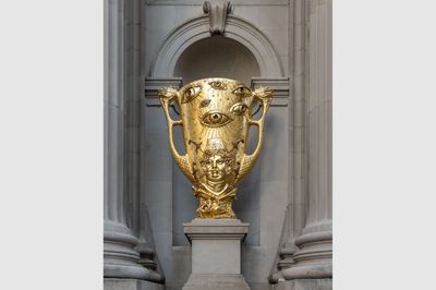 Hew Locke’s Symbolic Gold Trophies Hoisted in Met Facade Commission | Ocula
