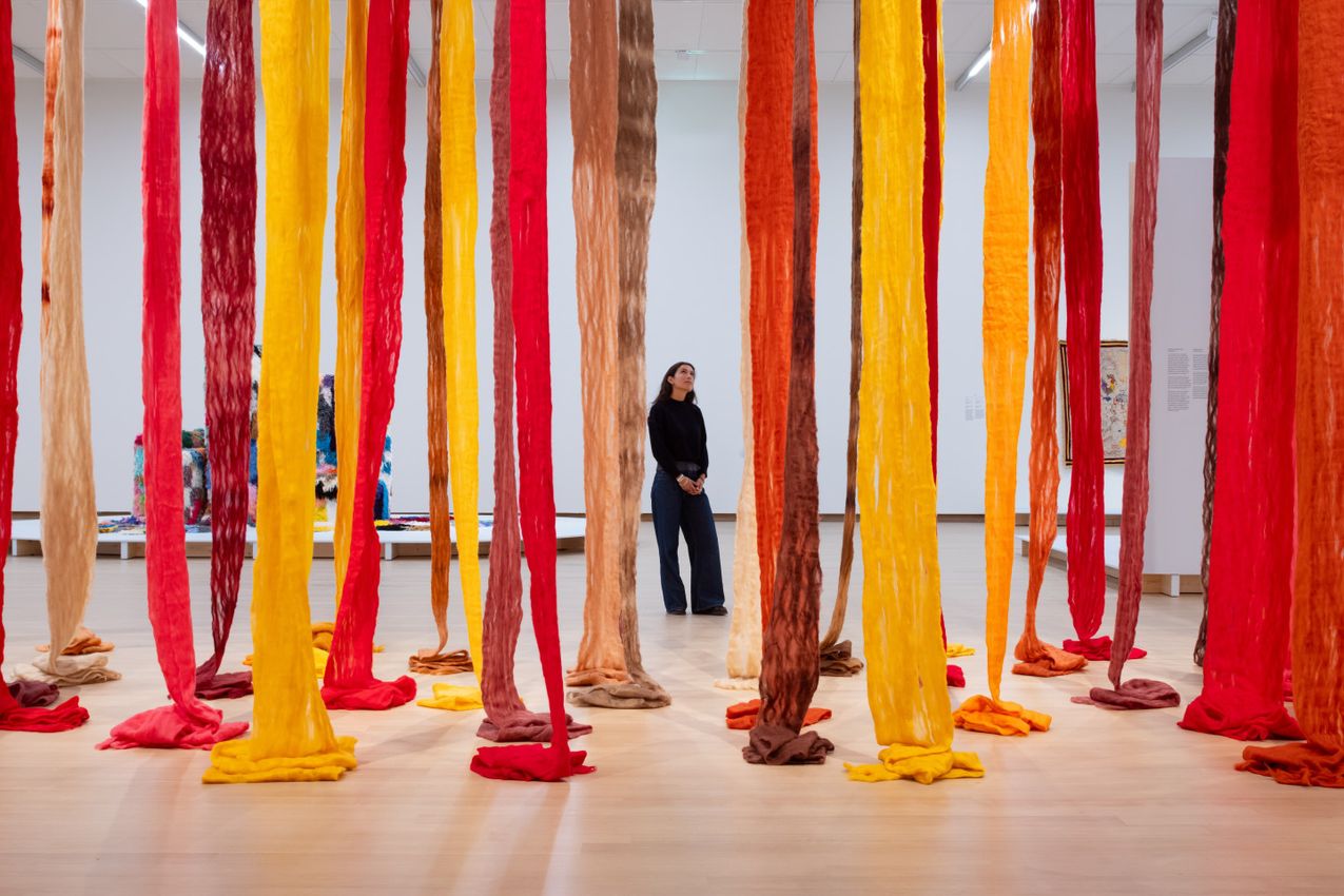 'Unravel: The Power and Politics of Textiles in Art' at Stedelijk ...