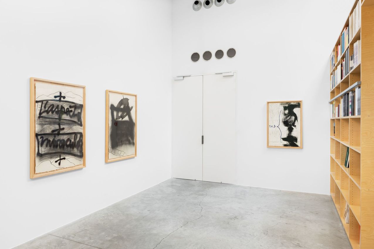 Antoni Tàpies, 'The Wall: Antoni Tàpies' at Almine Rech, Brussels ...
