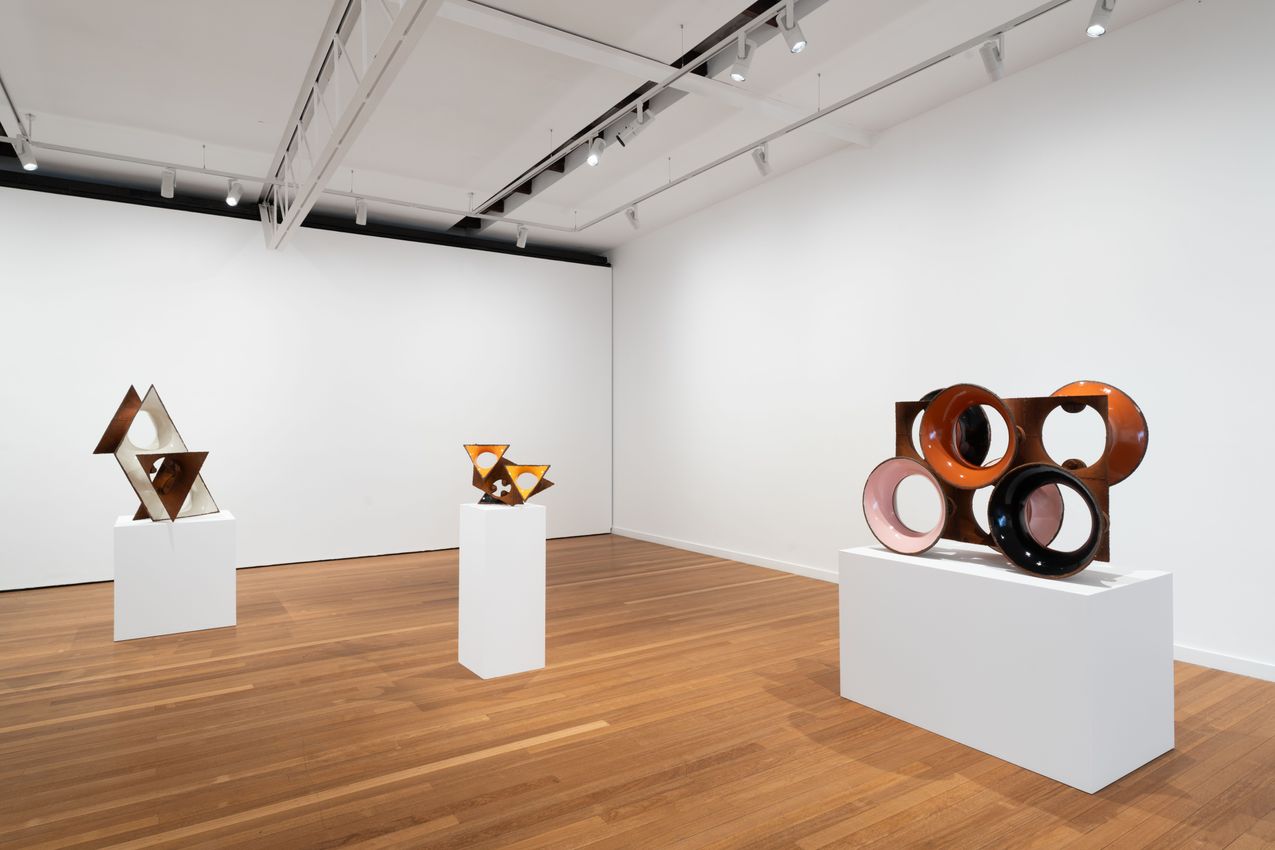 James Angus, 'New Sculpture' at Roslyn Oxley9 Gallery, Sydney ...